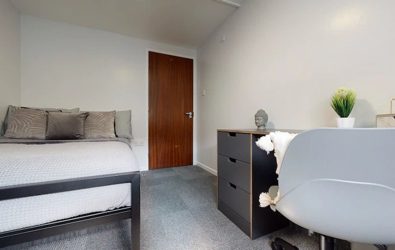 Affordable Student Accommodation in Leazes Parade, Newcastle.