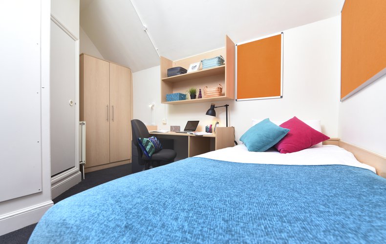 Raymont Hall - London Student Accommodation | Best Student Halls