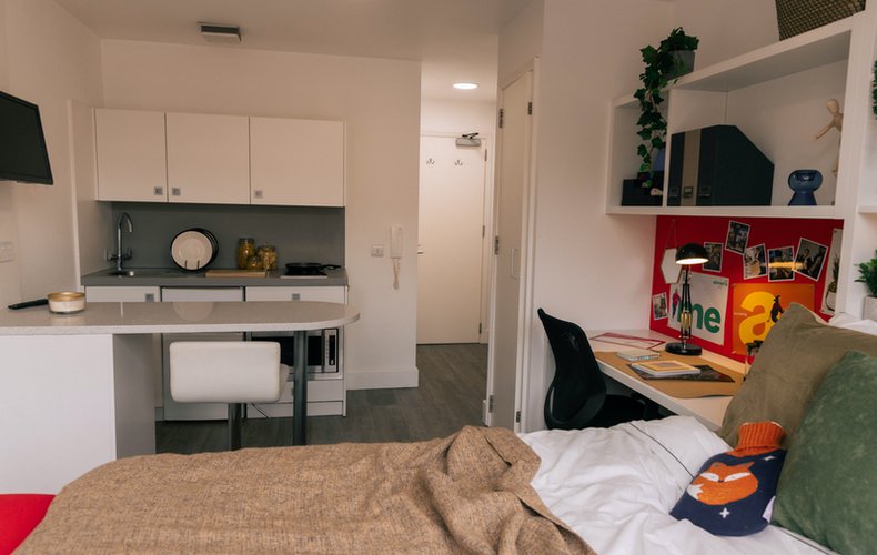 Stonebridge House - Bristol Student Accommodation | Best Student Halls
