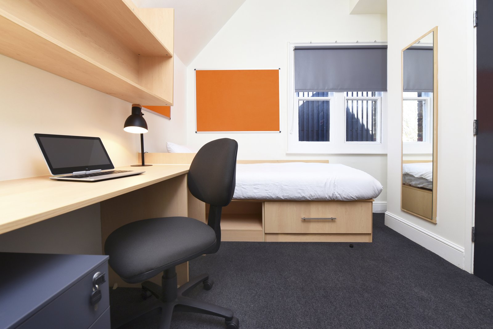 Raymont Hall - London Student Accommodation | Best Student Halls